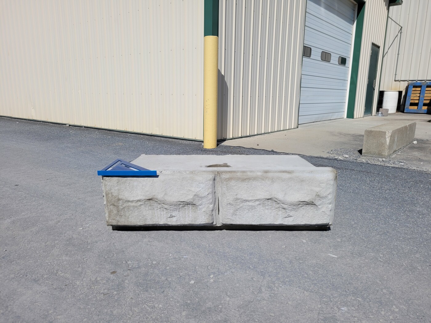 4' Landscaping Blocks - Rohrer's Incorporated